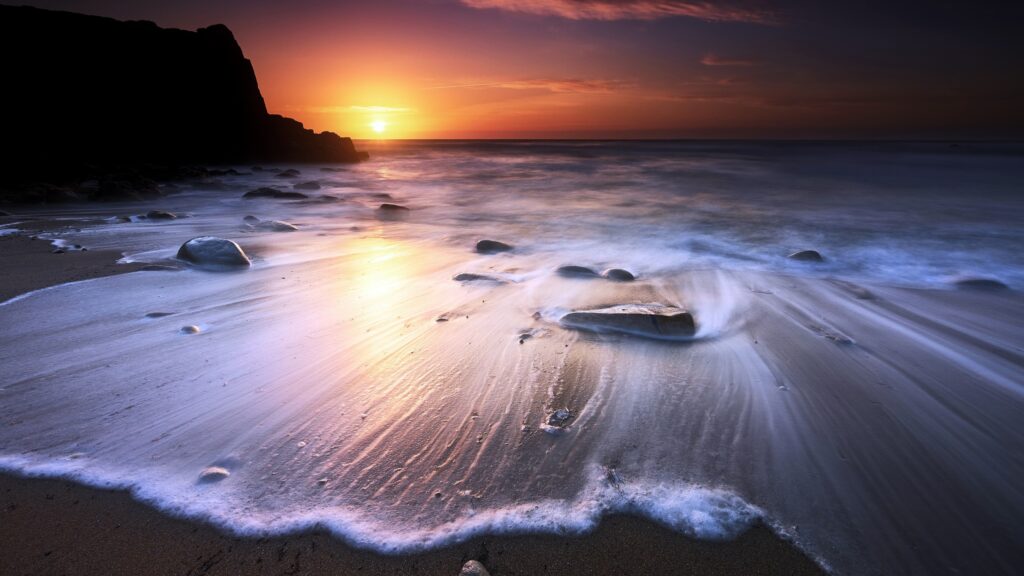 The Earth's oceans: Our blue heart and life support system - Republic Aeon